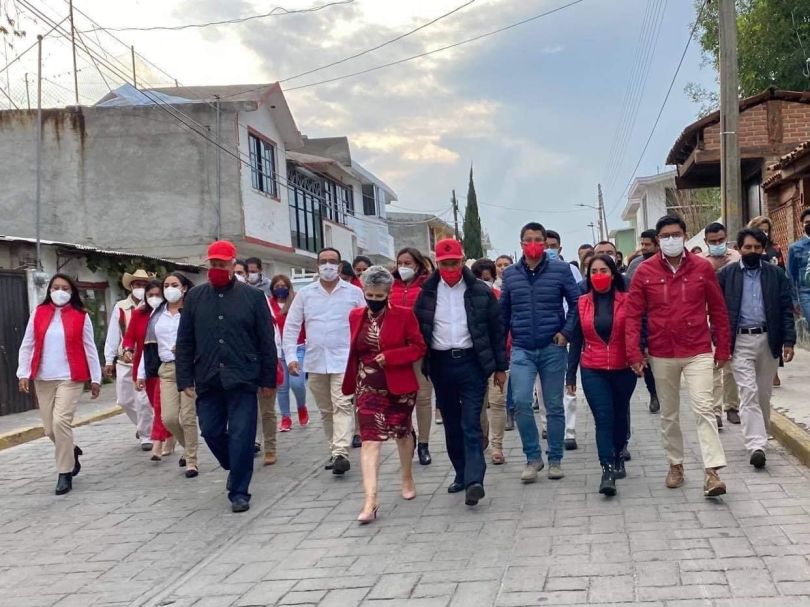 JESÚS CEDILLO RECIBE CONSTANCIA DE MAYORÍA EN JOCOTITLAN – Universo ...