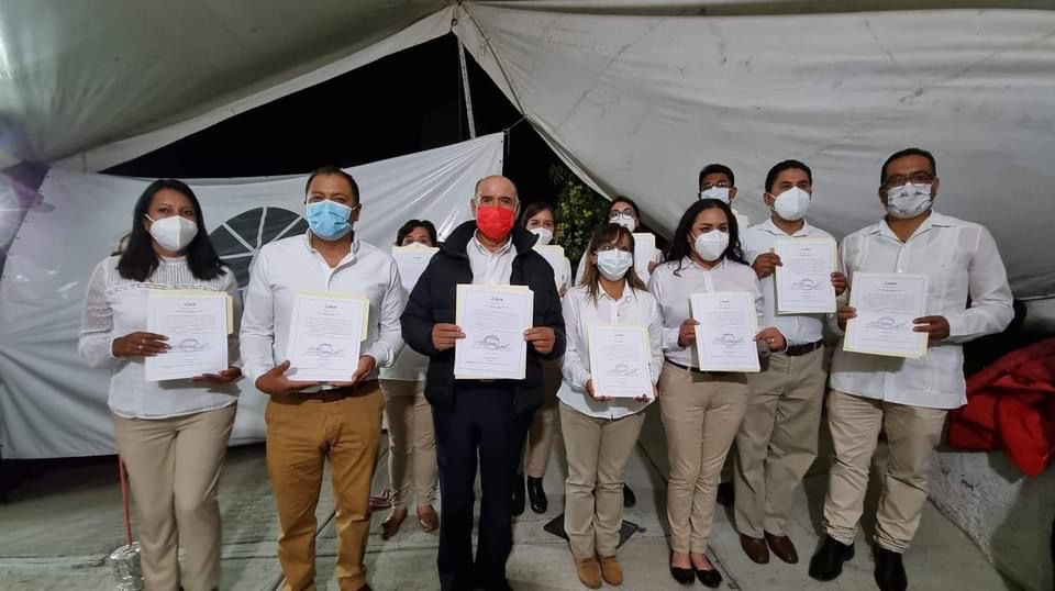 JESÚS CEDILLO RECIBE CONSTANCIA DE MAYORÍA EN JOCOTITLAN – Universo ...